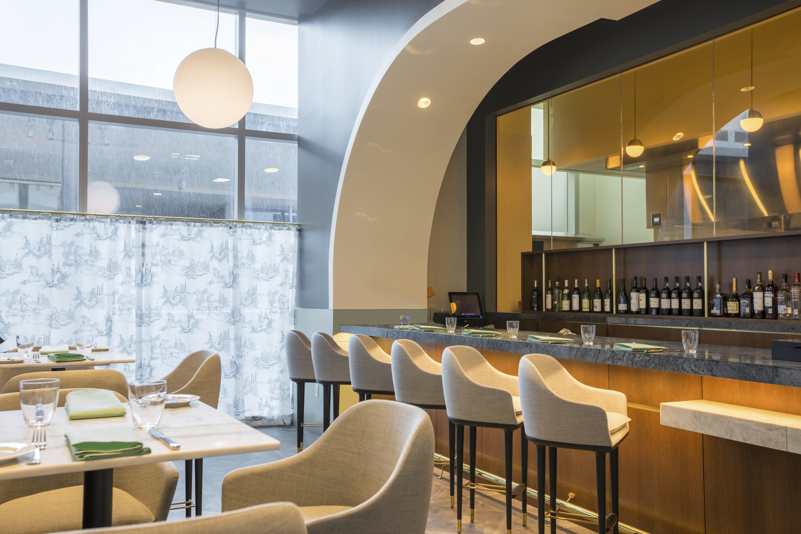 The Laura Hotel - Host Hotels & Resorts