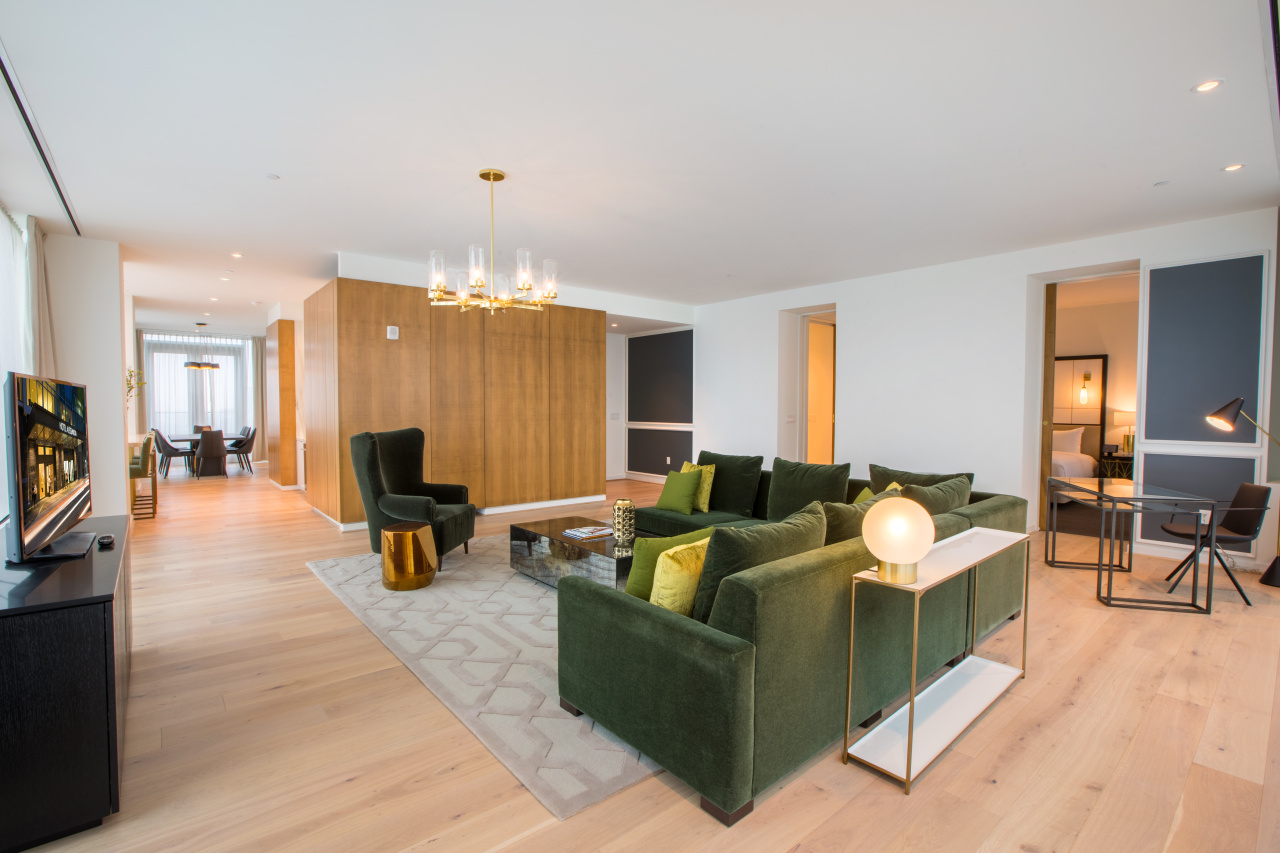 The Laura Hotel, Autograph Collection - Host Hotels & Resorts